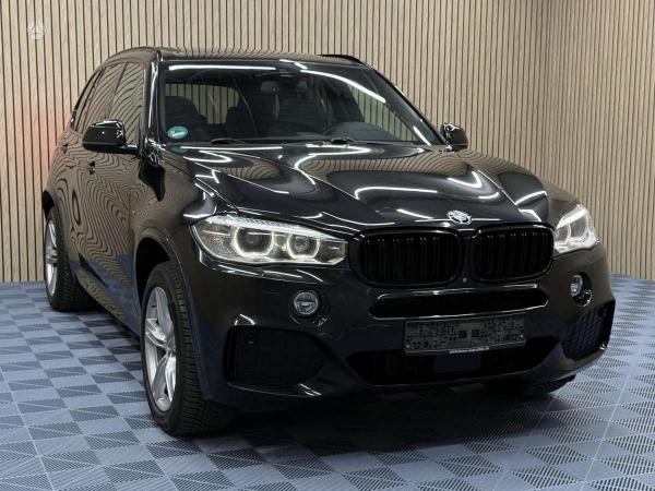 Melns BMW X5 2014 Marijampole, ar dzinēja tilpumu 2.99 L un nobraukumu 334 tūkst. km par 18750 €, foto 1 vietnē AUTOMOTO.COM.LV