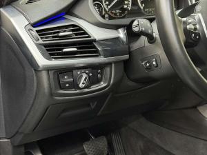 Black BMW X5 2014 in Marijampole, with an engine capacity of 2.99 L and mileage of 334 thousand km for 18750 €, photo 27 on AUTOMOTO.COM.LV