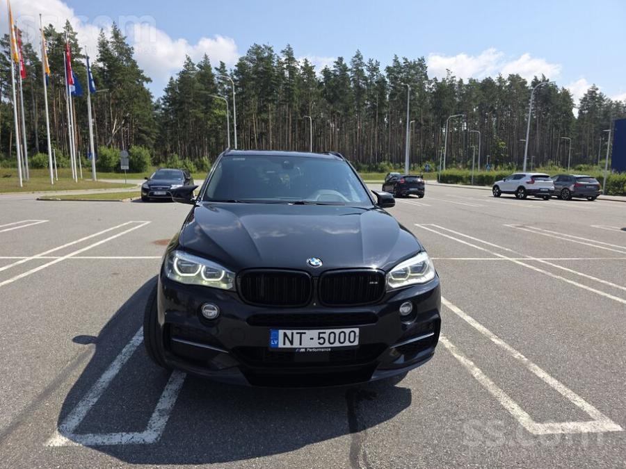 Melns BMW X5 2014 Rīga, ar dzinēja tilpumu 3.00 L un nobraukumu 245 tūkst. km par 23900 €, foto 3 vietnē AUTOMOTO.COM.LV