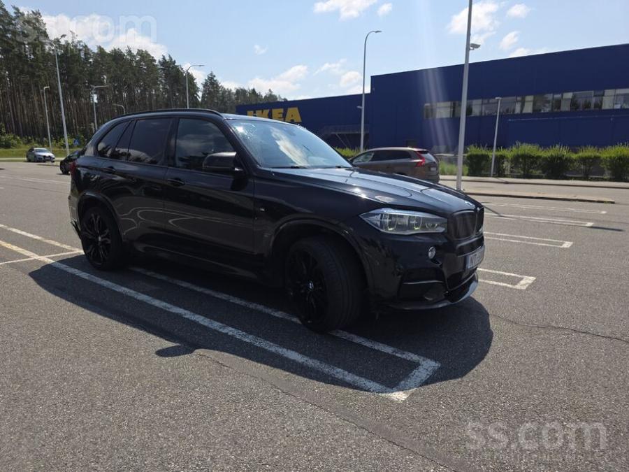 Melns BMW X5 2014 Rīga, ar dzinēja tilpumu 3.00 L un nobraukumu 245 tūkst. km par 23900 €, foto 5 vietnē AUTOMOTO.COM.LV