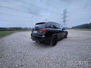 Melns BMW X5 2014 Rīga, ar dzinēja tilpumu 3.00 L un nobraukumu 245 tūkst. km par 20950 €, foto 8 vietnē AUTOMOTO.COM.LV