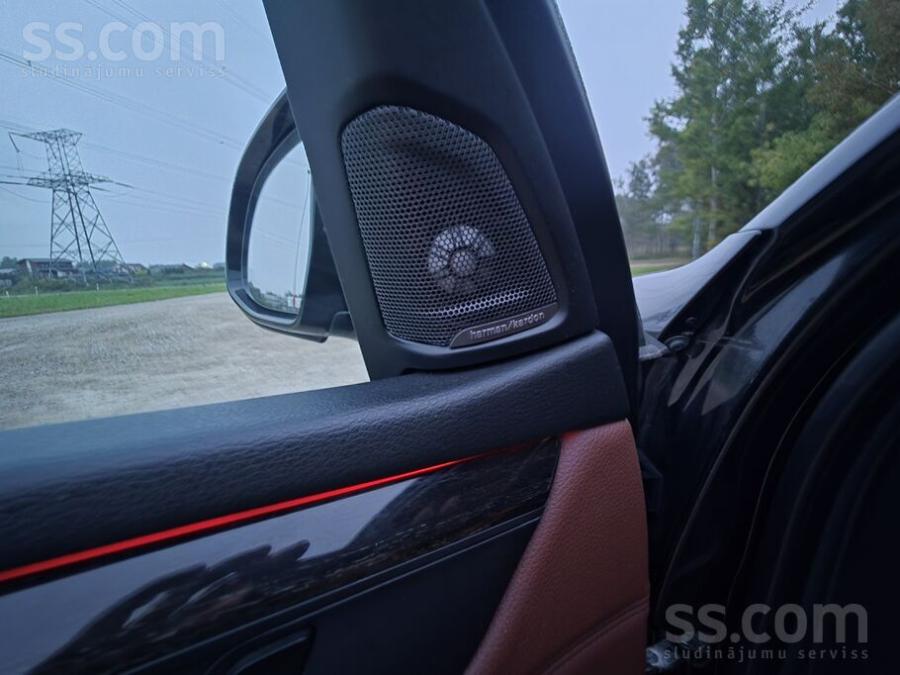 Melns BMW X5 2014 Rīga, ar dzinēja tilpumu 3.00 L un nobraukumu 245 tūkst. km par 20950 €, foto 10 vietnē AUTOMOTO.COM.LV