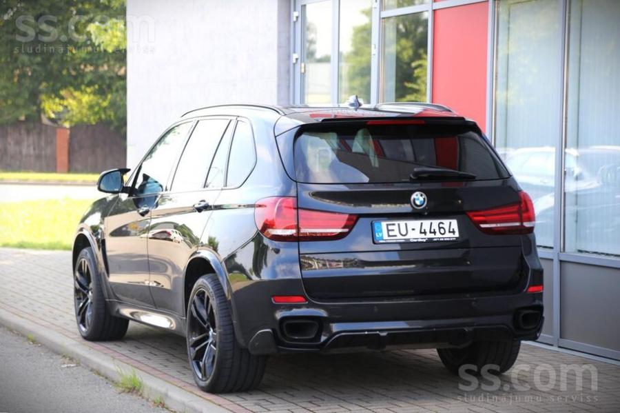 Melns BMW X5 2014 Rīga, ar dzinēja tilpumu 3.00 L un nobraukumu 258 tūkst. km par 22895 €, foto 7 vietnē AUTOMOTO.COM.LV