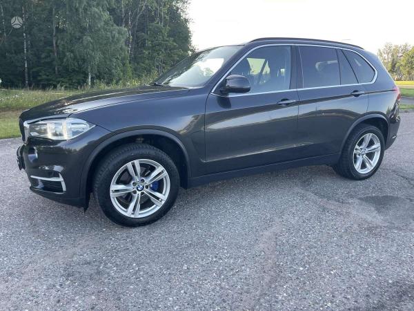 Melns BMW X5 2014 Kauņa, ar dzinēja tilpumu 2.99 L un nobraukumu 289 tūkst. km par 14950 €, foto 3 vietnē AUTOMOTO.COM.LV
