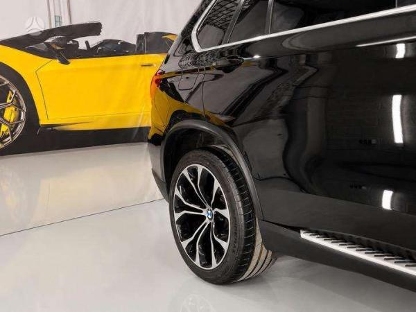 Melns BMW X5 2014 Kauņa, ar dzinēja tilpumu 2.00 L un nobraukumu 212 tūkst. km par 16250 €, foto 8 vietnē AUTOMOTO.COM.LV