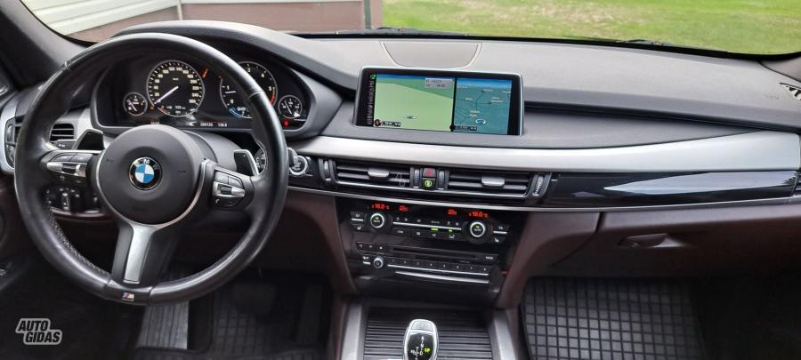 Black BMW X5 2014 in Kazlu Ruda, with an engine capacity of 3.00 L and mileage of 289 thousand km for 18500 €, photo 15 on AUTOMOTO.COM.LV