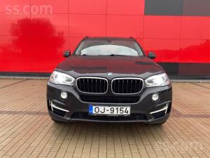 Black BMW X5 2014 in Riga, with an engine capacity of 3.00 L and mileage of 295 thousand km for 19700 €, photo  on AUTOMOTO.COM.LV