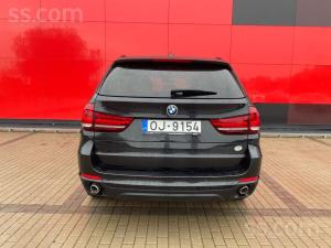 Melns BMW X5 2014 Rīga, ar dzinēja tilpumu 3.00 L un nobraukumu 295 tūkst. km par 19700 €, foto 6 vietnē AUTOMOTO.COM.LV
