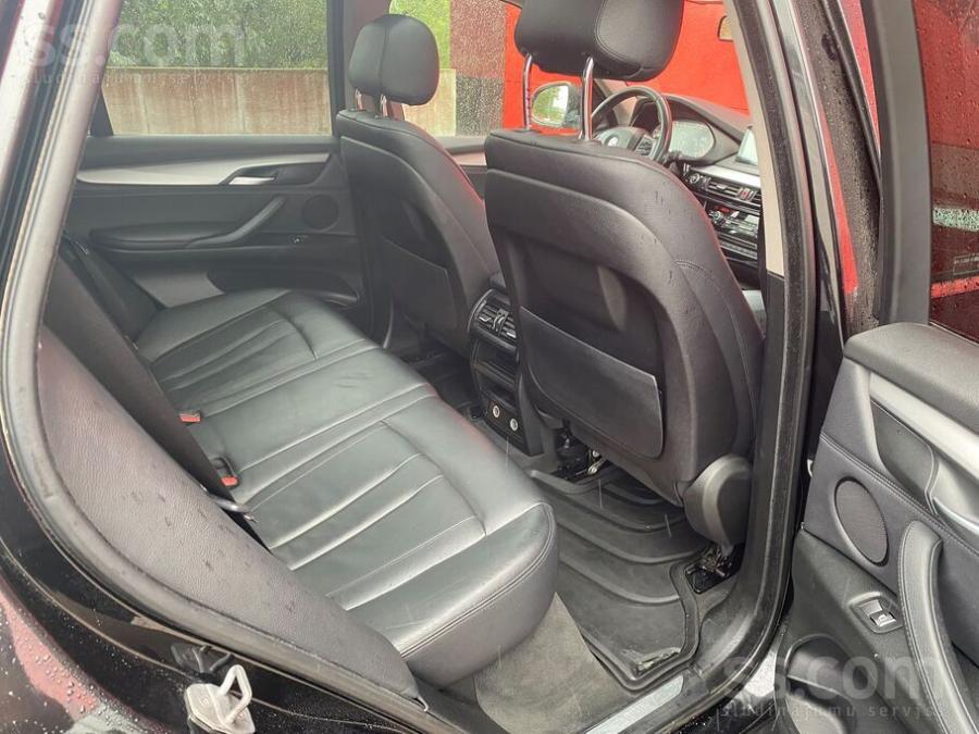 Melns BMW X5 2014 Rīga, ar dzinēja tilpumu 3.00 L un nobraukumu 295 tūkst. km par 19700 €, foto 11 vietnē AUTOMOTO.COM.LV