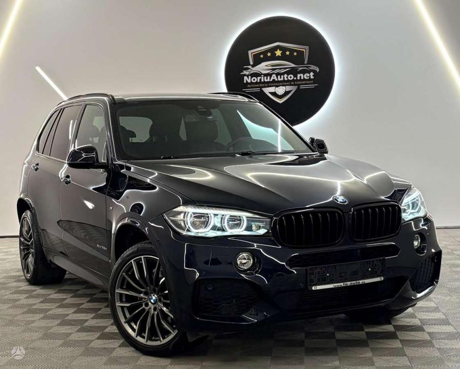 Black BMW X5 2014 in Marijampole, with an engine capacity of 2.00 L and mileage of 279 thousand km for 18750 €, photo 1 on AUTOMOTO.COM.LV