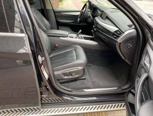 Black BMW X5 2014 in Marijampole, with an engine capacity of 2.99 L and mileage of 215 thousand km for 16850 €, photo 39 on AUTOMOTO.COM.LV