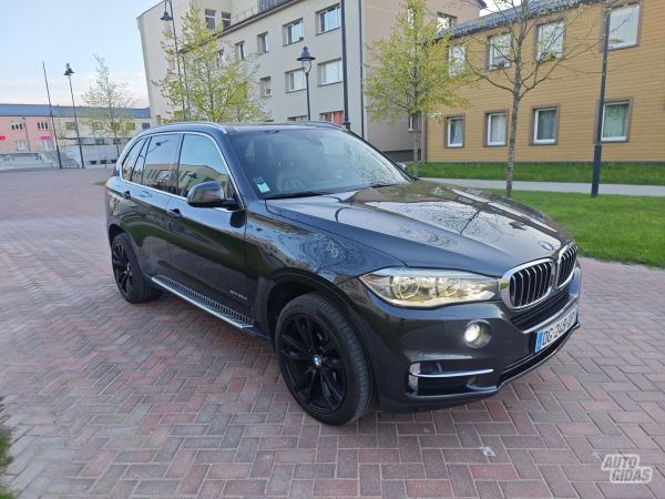 Melns BMW X5 2014 Plungė, ar dzinēja tilpumu 3.00 L un nobraukumu 285 tūkst. km par 16800 €, foto 4 vietnē AUTOMOTO.COM.LV