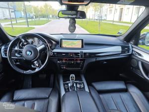 Черный БМВ Х5 2014 в Плунге, объемом двигателя 3.00 л и пробегом 285 тыс. км за 16800 €, фото 9 на AUTOMOTO.COM.LV