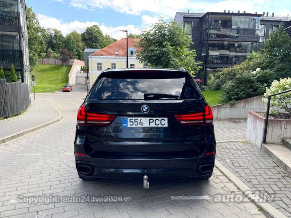 Melns BMW X5 2014 Tartu, ar dzinēja tilpumu 3.00 L un nobraukumu 290 tūkst. km par 19500 €, foto 8 vietnē AUTOMOTO.COM.LV