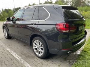 Черный БМВ Х5 2014 в Рига, объемом двигателя 3.00 л и пробегом 250 тыс. км за 13900 €, фото 4 на AUTOMOTO.COM.LV