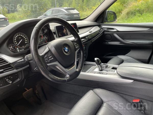 Melns BMW X5 2014 Rīga, ar dzinēja tilpumu 3.00 L un nobraukumu 250 tūkst. km par 13900 €, foto 5 vietnē AUTOMOTO.COM.LV