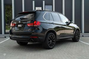 Melns BMW X5 2014 Viļņa, ar dzinēja tilpumu 2.98 L un nobraukumu 202 tūkst. km par 17500 €, foto 6 vietnē AUTOMOTO.COM.LV