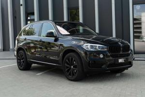 Melns BMW X5 2014 Viļņa, ar dzinēja tilpumu 2.98 L un nobraukumu 202 tūkst. km par 17500 €, foto 8 vietnē AUTOMOTO.COM.LV