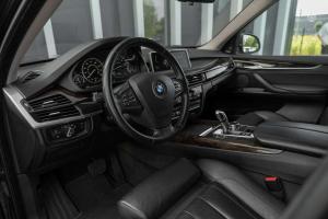 Melns BMW X5 2014 Viļņa, ar dzinēja tilpumu 2.98 L un nobraukumu 202 tūkst. km par 17500 €, foto 15 vietnē AUTOMOTO.COM.LV