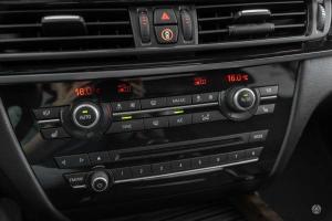 Melns BMW X5 2014 Viļņa, ar dzinēja tilpumu 2.98 L un nobraukumu 202 tūkst. km par 17500 €, foto 35 vietnē AUTOMOTO.COM.LV