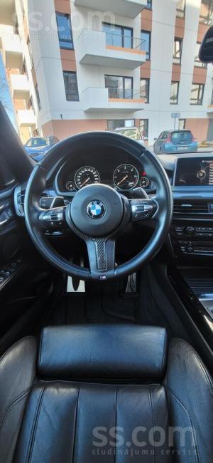 Black BMW X5 2014 in Riga, with an engine capacity of 3.00 L and mileage of 232 thousand km for 23000 €, photo 12 on AUTOMOTO.COM.LV