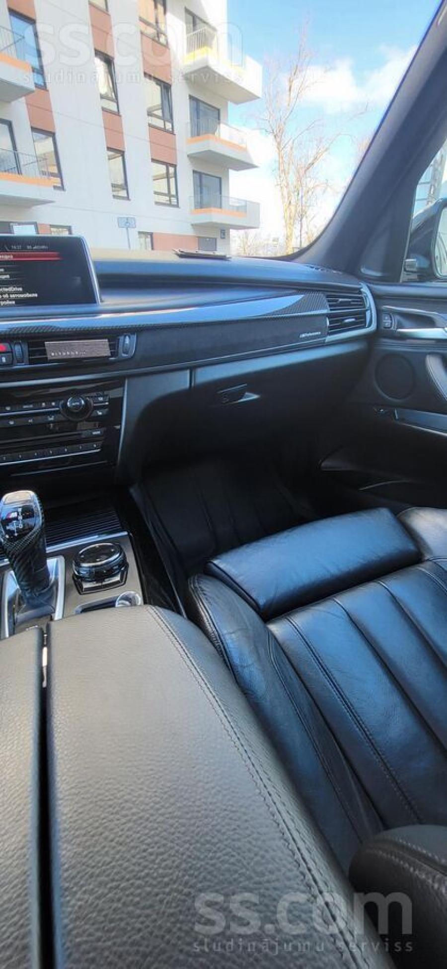 Black BMW X5 2014 in Riga, with an engine capacity of 3.00 L and mileage of 232 thousand km for 23000 €, photo 14 on AUTOMOTO.COM.LV