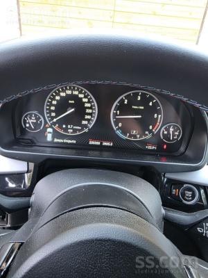 Black BMW X5 2014 in Valmiera, with an engine capacity of 3.00 L and mileage of 235 thousand km for 22400 €, photo 15 on AUTOMOTO.COM.LV