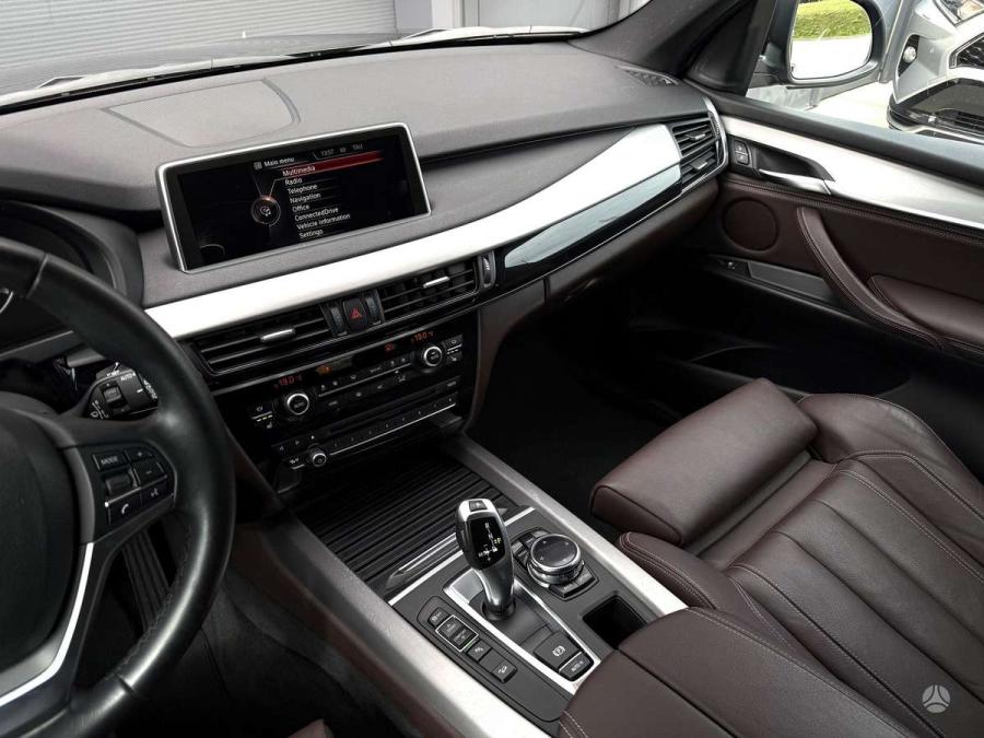 Melns BMW X5 2014 Kauņa, ar dzinēja tilpumu 2.00 L un nobraukumu 238 tūkst. km par 16500 €, foto 14 vietnē AUTOMOTO.COM.LV
