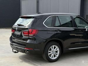 Melns BMW X5 2014 Kauņa, ar dzinēja tilpumu 2.00 L un nobraukumu 238 tūkst. km par 16500 €, foto 27 vietnē AUTOMOTO.COM.LV