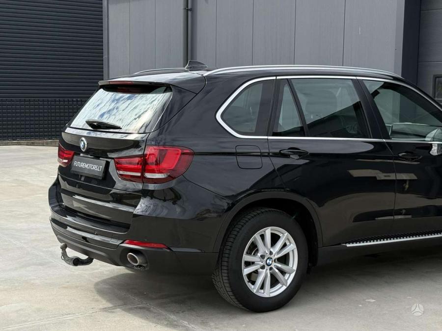 Melns BMW X5 2014 Kauņa, ar dzinēja tilpumu 2.00 L un nobraukumu 238 tūkst. km par 16500 €, foto 27 vietnē AUTOMOTO.COM.LV