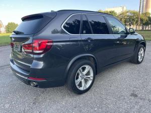 Melns BMW X5 2014 Kauņa, ar dzinēja tilpumu 3.00 L un nobraukumu 289 tūkst. km par 14250 €, foto 11 vietnē AUTOMOTO.COM.LV