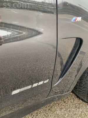 Black BMW X5 2014 in Riga, with an engine capacity of 2.00 L and mileage of 370 thousand km for 15900 €, photo 7 on AUTOMOTO.COM.LV