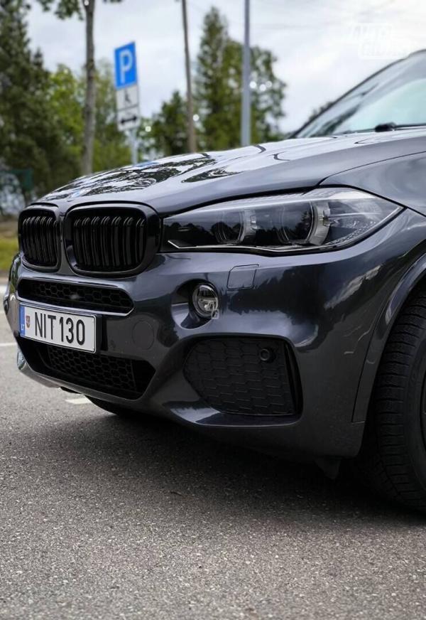 Melns BMW X5 2014 Viļņa, ar dzinēja tilpumu 3.00 L un nobraukumu 227 tūkst. km par 18500 €, foto 5 vietnē AUTOMOTO.COM.LV