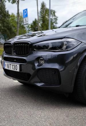 Melns BMW X5 2014 Viļņa, ar dzinēja tilpumu 3.00 L un nobraukumu 227 tūkst. km par 18500 €, foto 6 vietnē AUTOMOTO.COM.LV