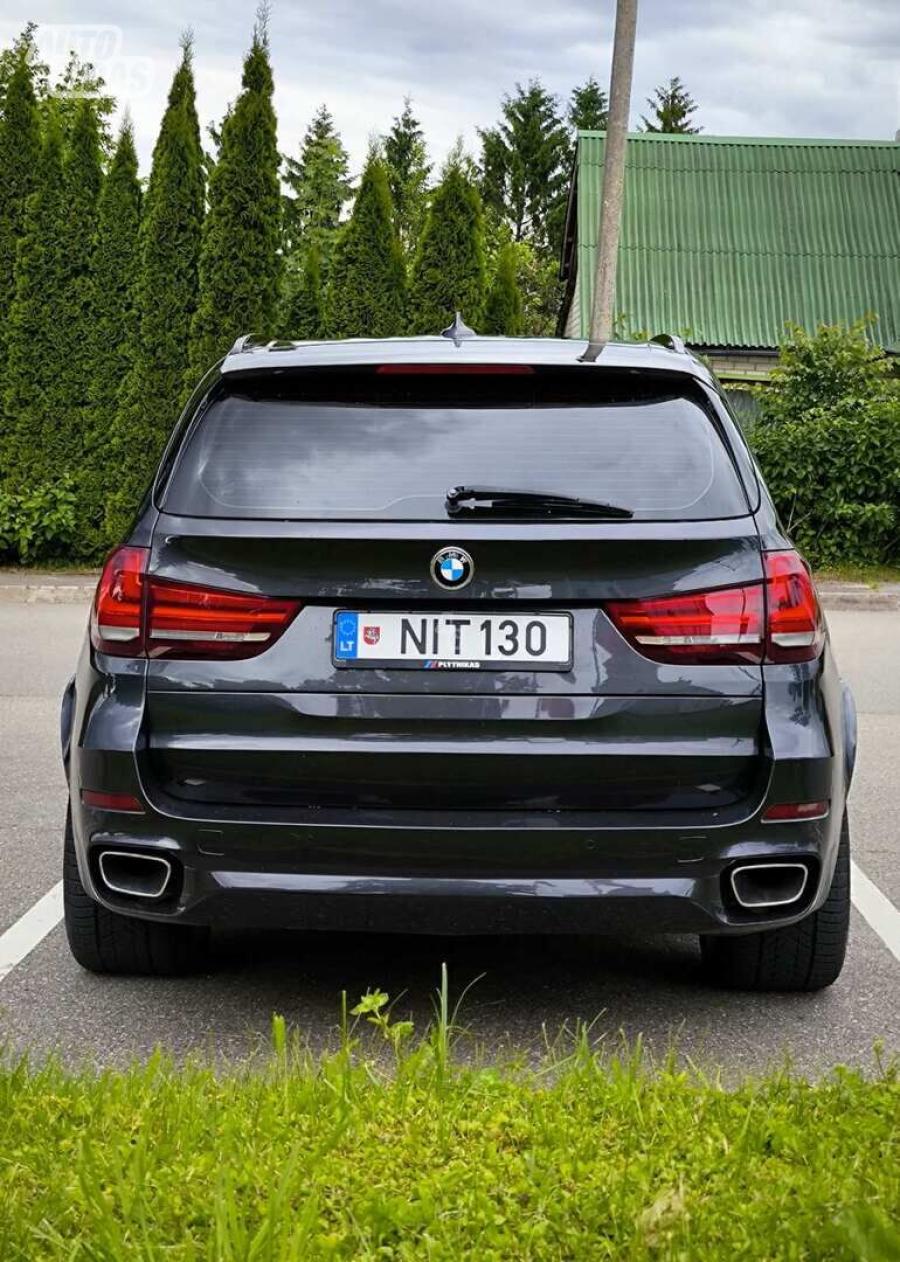Melns BMW X5 2014 Viļņa, ar dzinēja tilpumu 3.00 L un nobraukumu 227 tūkst. km par 18500 €, foto 10 vietnē AUTOMOTO.COM.LV