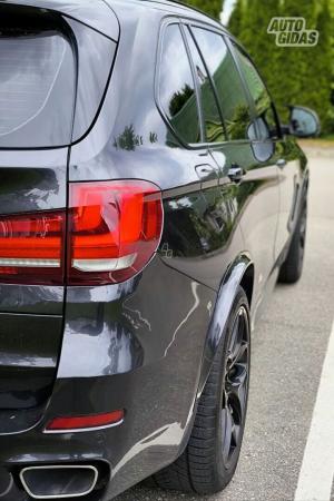 Melns BMW X5 2014 Viļņa, ar dzinēja tilpumu 3.00 L un nobraukumu 227 tūkst. km par 18500 €, foto 12 vietnē AUTOMOTO.COM.LV
