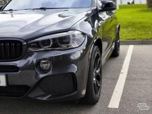 Melns BMW X5 2014 Viļņa, ar dzinēja tilpumu 3.00 L un nobraukumu 227 tūkst. km par 18500 €, foto 19 vietnē AUTOMOTO.COM.LV