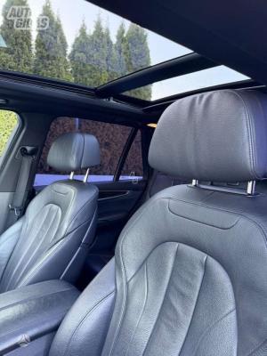Melns BMW X5 2014 Viļņa, ar dzinēja tilpumu 3.00 L un nobraukumu 227 tūkst. km par 18500 €, foto 27 vietnē AUTOMOTO.COM.LV
