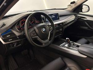 Melns BMW X5 2014 Marijampole, ar dzinēja tilpumu 2.00 L un nobraukumu 250 tūkst. km par 18450 €, foto 3 vietnē AUTOMOTO.COM.LV