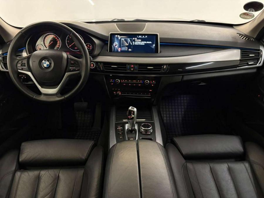 Melns BMW X5 2014 Marijampole, ar dzinēja tilpumu 2.00 L un nobraukumu 250 tūkst. km par 18450 €, foto 21 vietnē AUTOMOTO.COM.LV