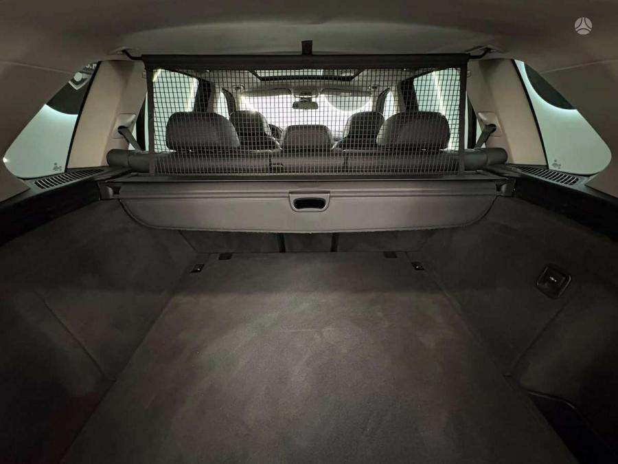 Melns BMW X5 2014 Marijampole, ar dzinēja tilpumu 2.00 L un nobraukumu 250 tūkst. km par 18450 €, foto 30 vietnē AUTOMOTO.COM.LV