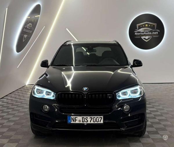 Black BMW X5 2014 in Marijampole, with an engine capacity of 2.99 L and mileage of 213 thousand km for 19450 €, photo 8 on AUTOMOTO.COM.LV