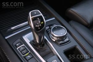 Black BMW X5 2014 in Riga, with an engine capacity of 3.00 L and mileage of 260 thousand km for 23100 €, photo 30 on AUTOMOTO.COM.LV