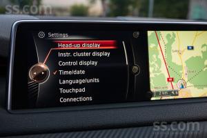 Black BMW X5 2014 in Riga, with an engine capacity of 3.00 L and mileage of 260 thousand km for 23100 €, photo 36 on AUTOMOTO.COM.LV