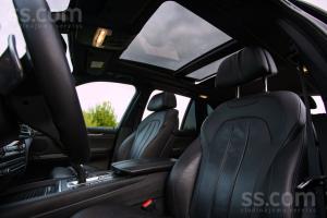 Melns BMW X5 2014 Rīga, ar dzinēja tilpumu 3.00 L un nobraukumu 260 tūkst. km par 23100 €, foto 9 vietnē AUTOMOTO.COM.LV