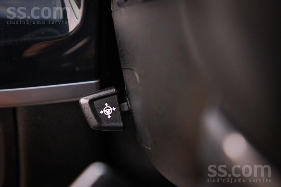 Melns BMW X5 2014 Rīga, ar dzinēja tilpumu 3.00 L un nobraukumu 260 tūkst. km par 23100 €, foto 11 vietnē AUTOMOTO.COM.LV