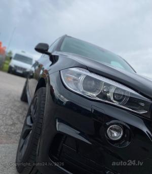 Black BMW X5 2014 in Tallinn, with an engine capacity of 3.00 L and mileage of 0 thousand km for 27000 €, photo 4 on AUTOMOTO.COM.LV