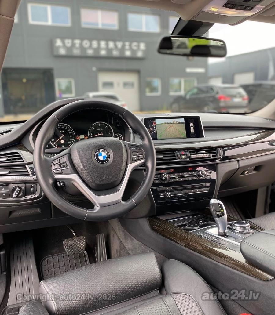 Black BMW X5 2014 in Tallinn, with an engine capacity of 3.00 L and mileage of 0 thousand km for 27000 €, photo 5 on AUTOMOTO.COM.LV