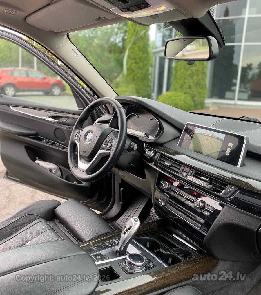 Black BMW X5 2014 in Tallinn, with an engine capacity of 3.00 L and mileage of 0 thousand km for 27000 €, photo 6 on AUTOMOTO.COM.LV