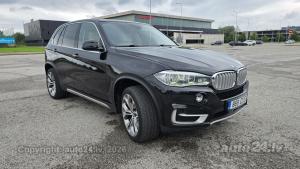 Melns BMW X5 2014 Tartu, ar dzinēja tilpumu 3.00 L un nobraukumu 195 tūkst. km par 24000 €, foto 6 vietnē AUTOMOTO.COM.LV
